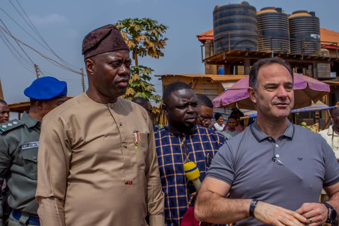 Makinde Inspects Abadoned Akala Expressway Road Project, Promises To ...