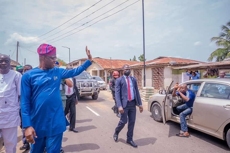 Makinde Inspects Fashola Farm Estate, Sugar Factory, Iseyin-Ogbomoso ...