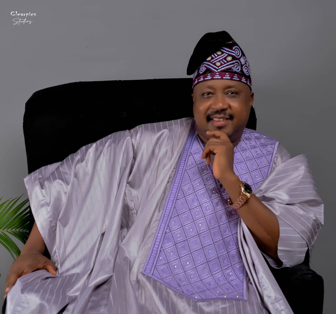 Irepo/Olorunsogo/Oorelope: Of Afees Ona-Ara And The Theory Of Best ...