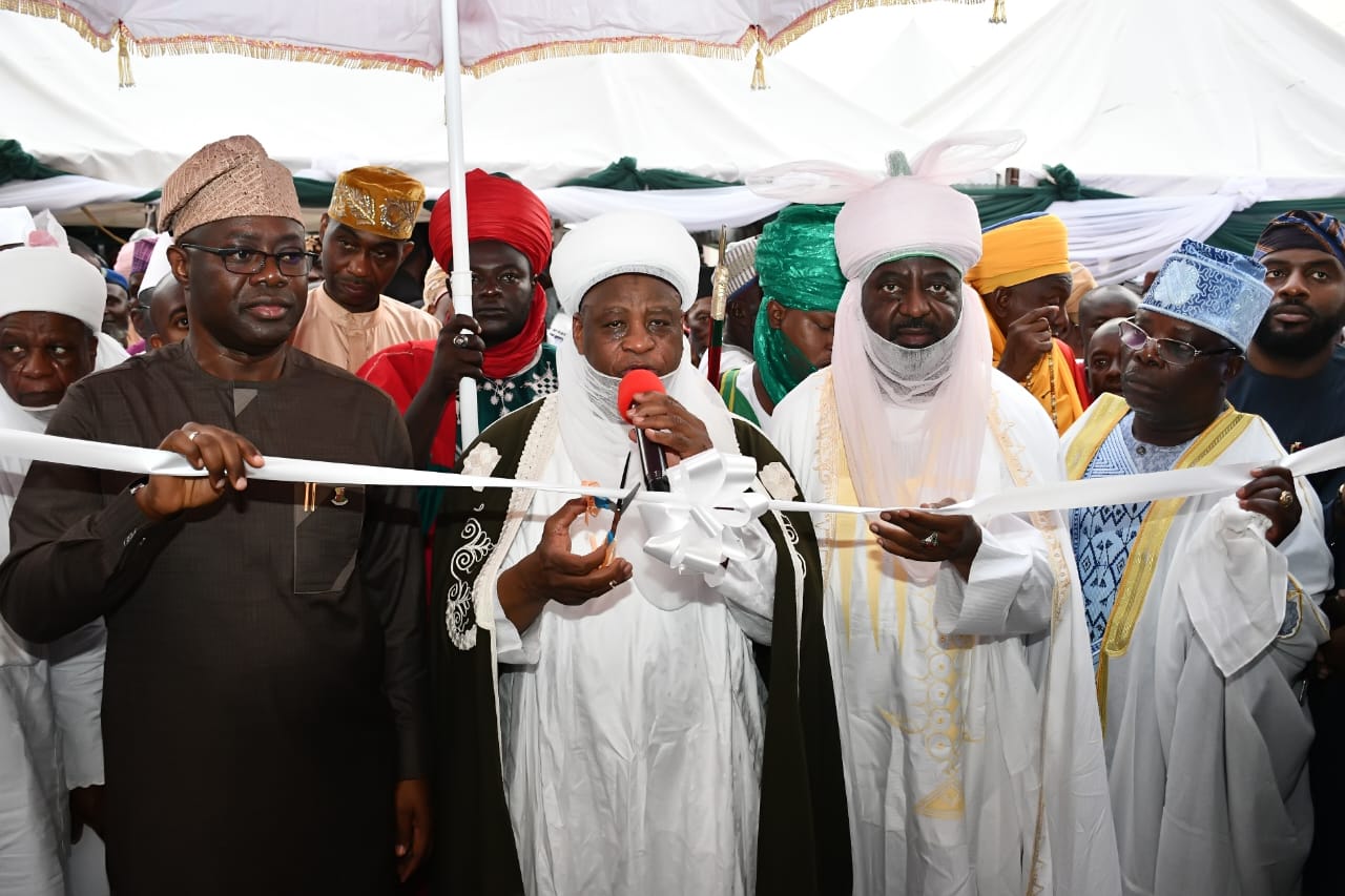 Sultan Commissions New Adogba Central Mosque In Ibadan