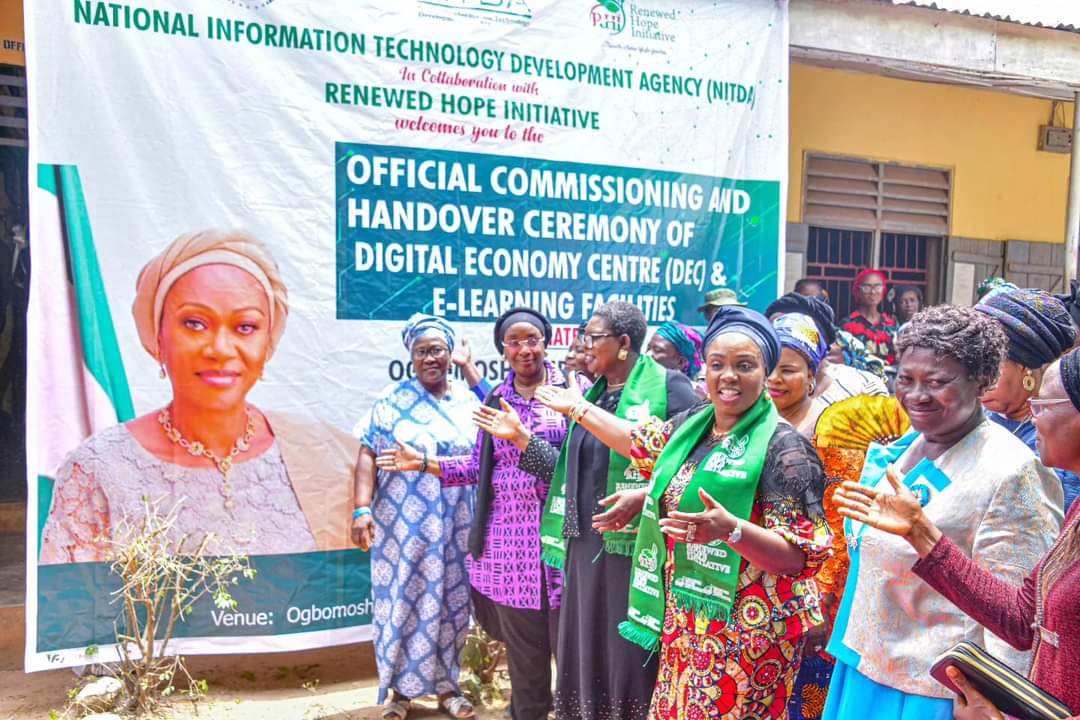 Remi Tinubu Commissions Digital Economy Centre, E-Learning Facilities ...