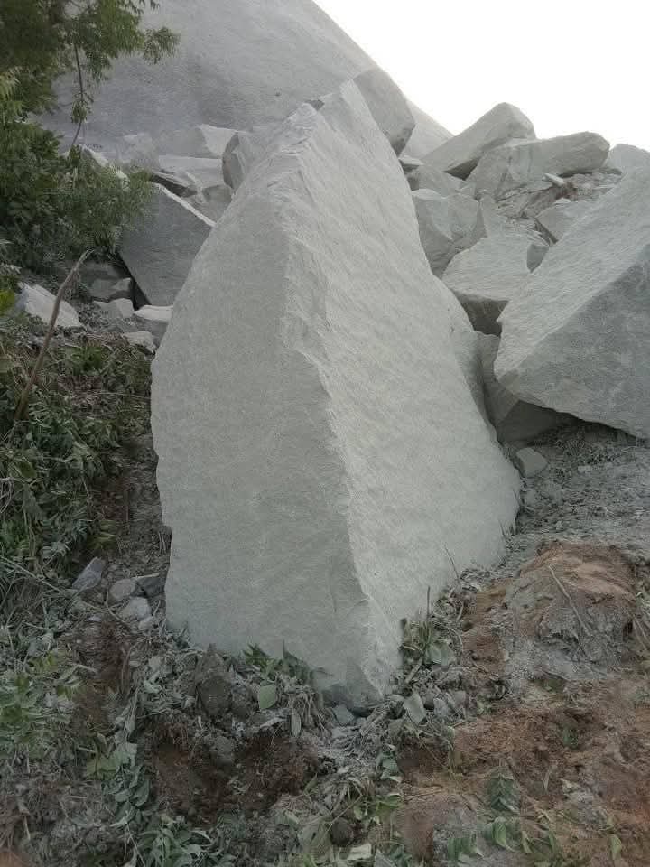 Anxiety In Igbeti Over Rock Fragments From Popular Iyamopo Hill